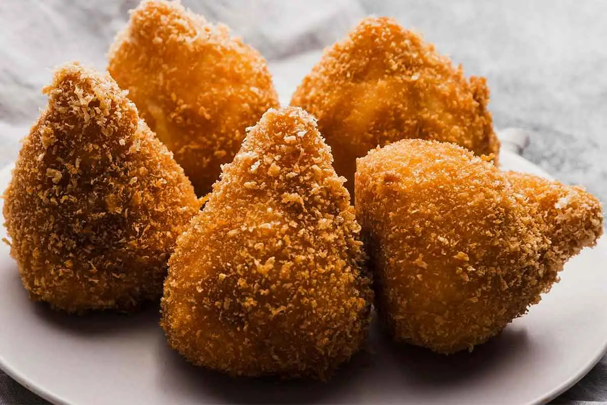 Coxinha sem massa: a combinação perfeita de crocância e suculência com ...