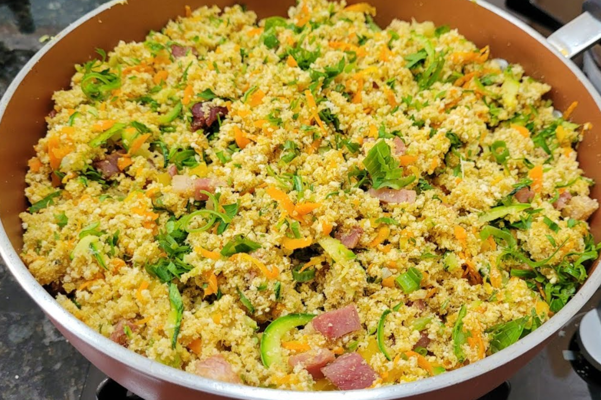 Farofa de abobrinha saudável e fácil de fazer GASTRONOMIAS